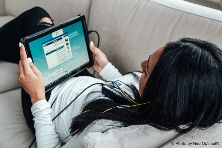 Remote Neurofeedback vs. NeurOptimal® Home Training: Understanding the ...